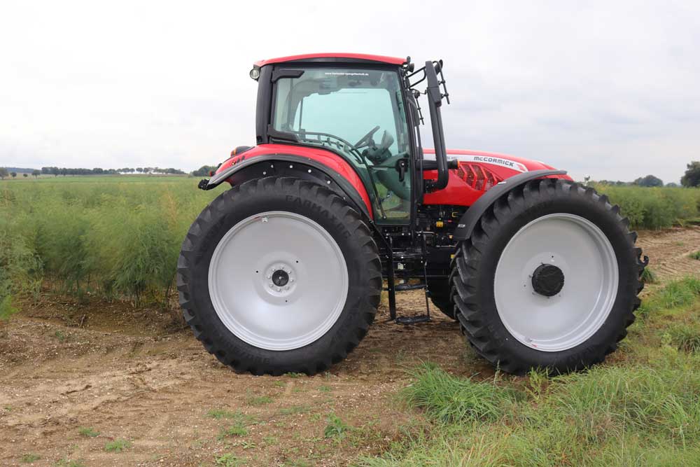 McCormick X5.25-4HC 4WD Tractor Specs & Dimensions (2020 - 2021 ...