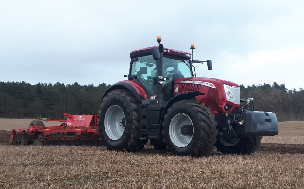 McCormick X8.680 Premium 4WD Tractor Specs & Dimensions (2018 - 2022 ...