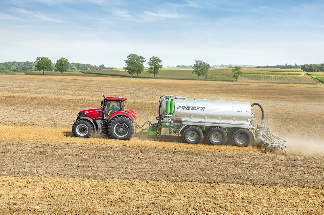 Case IH Optum 300 CVX Basis 4WD Tractor Specs & Dimensions (2015 - 2020 ...