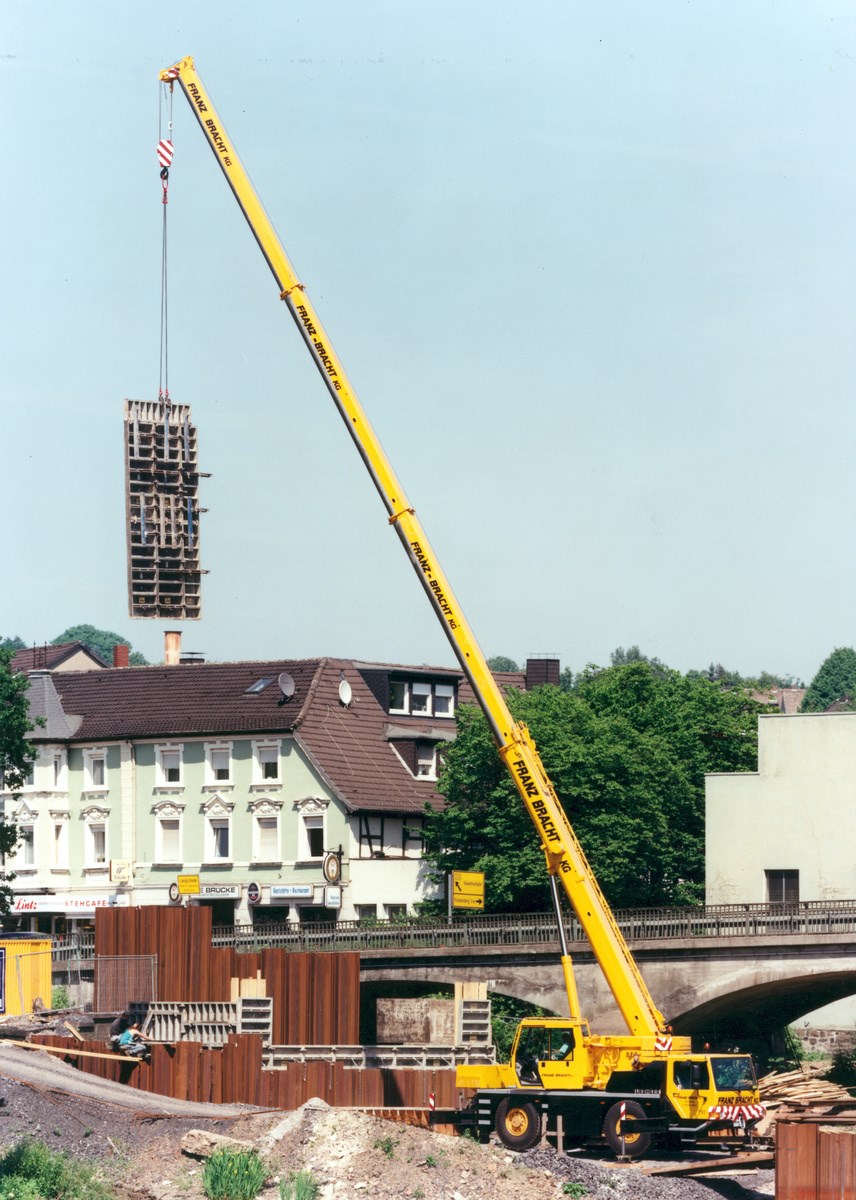 Liebherr LTM 1030-2.1 crane - load chart, specs & dimensions (2005 ...