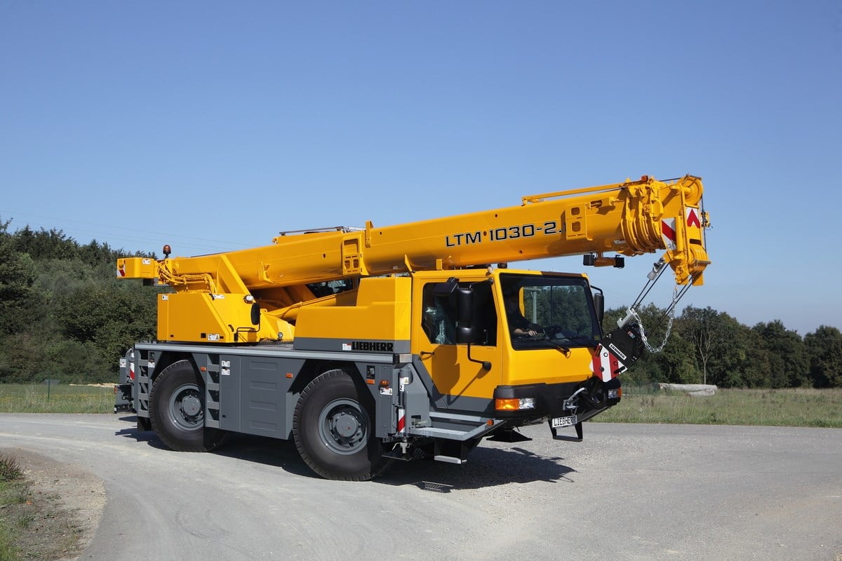 Liebherr LTM 1030-2.1 crane - load chart, specs & dimensions (2005 ...