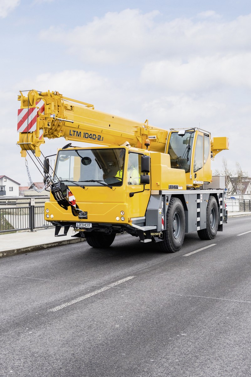 Liebherr LTM 1040-2.1 crane - load chart, specs & dimensions (2006 - 2020) | LECTURA Specs