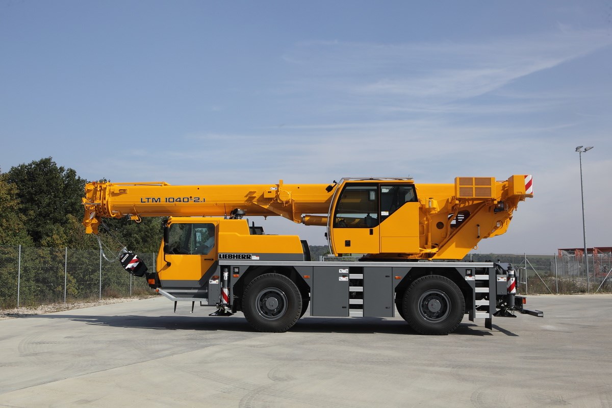 Liebherr LTM 1040-2.1 crane - load chart, specs & dimensions (2006 - 2020) | LECTURA Specs