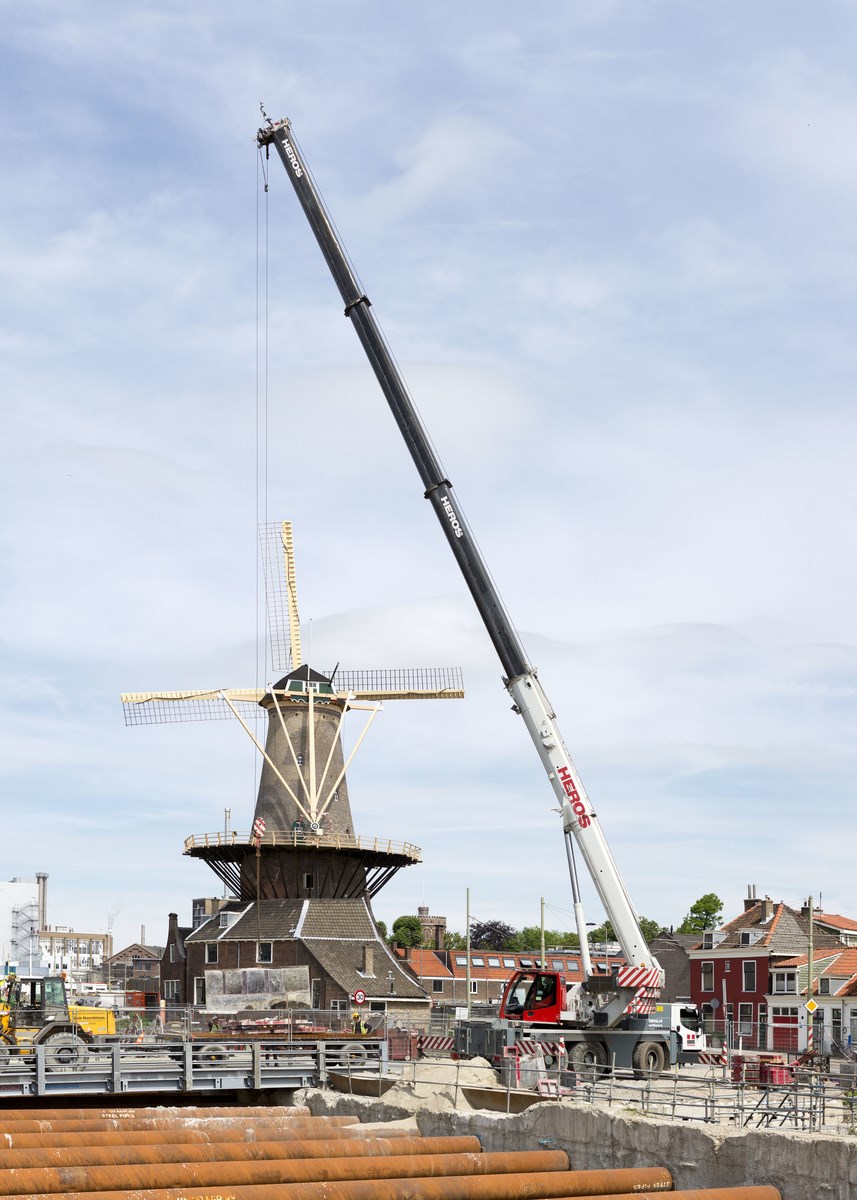 Liebherr LTM 1055-3.2 crane - load chart, specs & dimensions (2008 ...