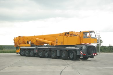 Liebherr LTM 1500-8.1 crane - load chart, specs & dimensions (2005 ...