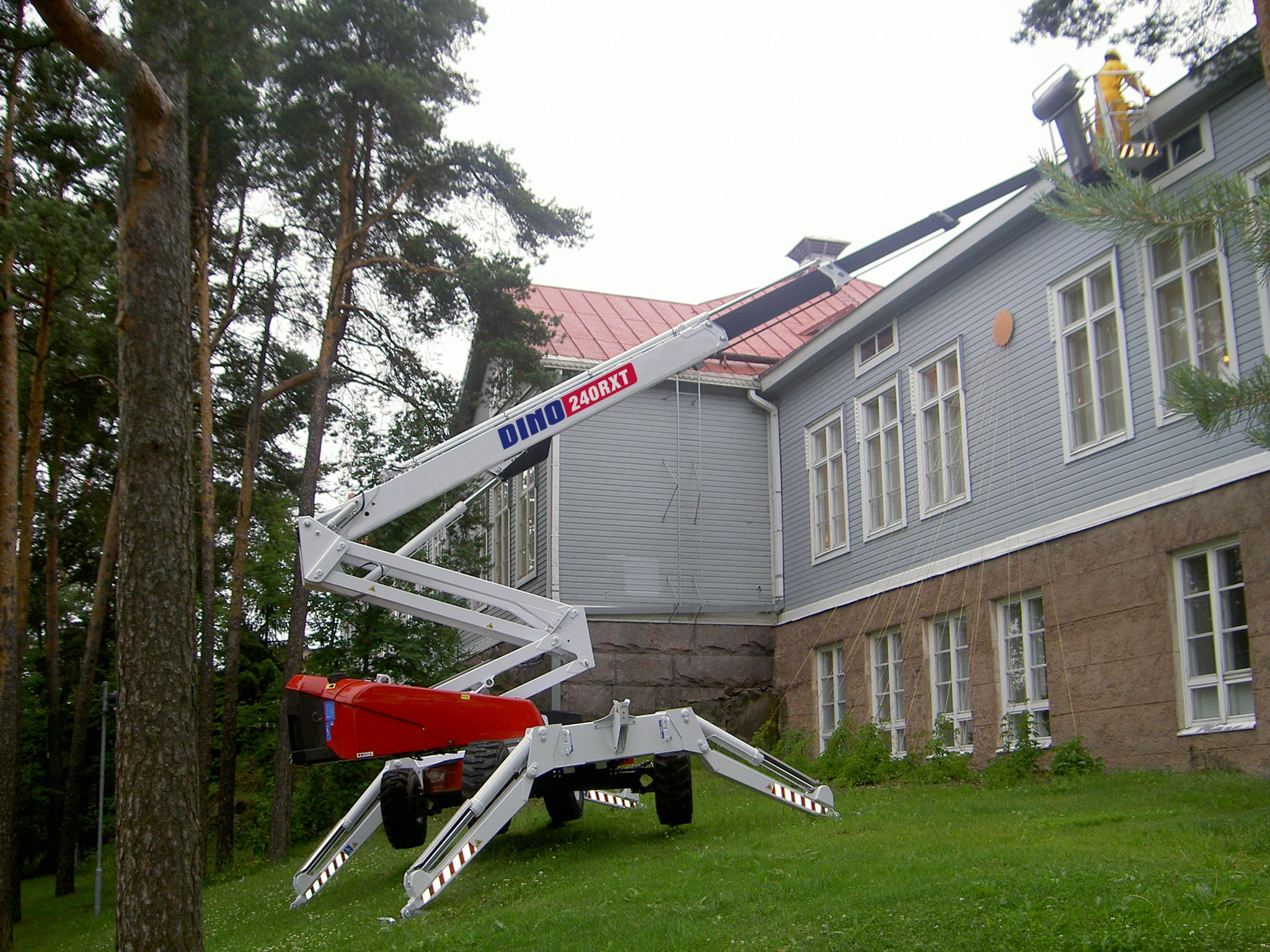 Dino Lift Dino 240RXT Specs & Dimensions (2015 - 2021) | Wheeled ...