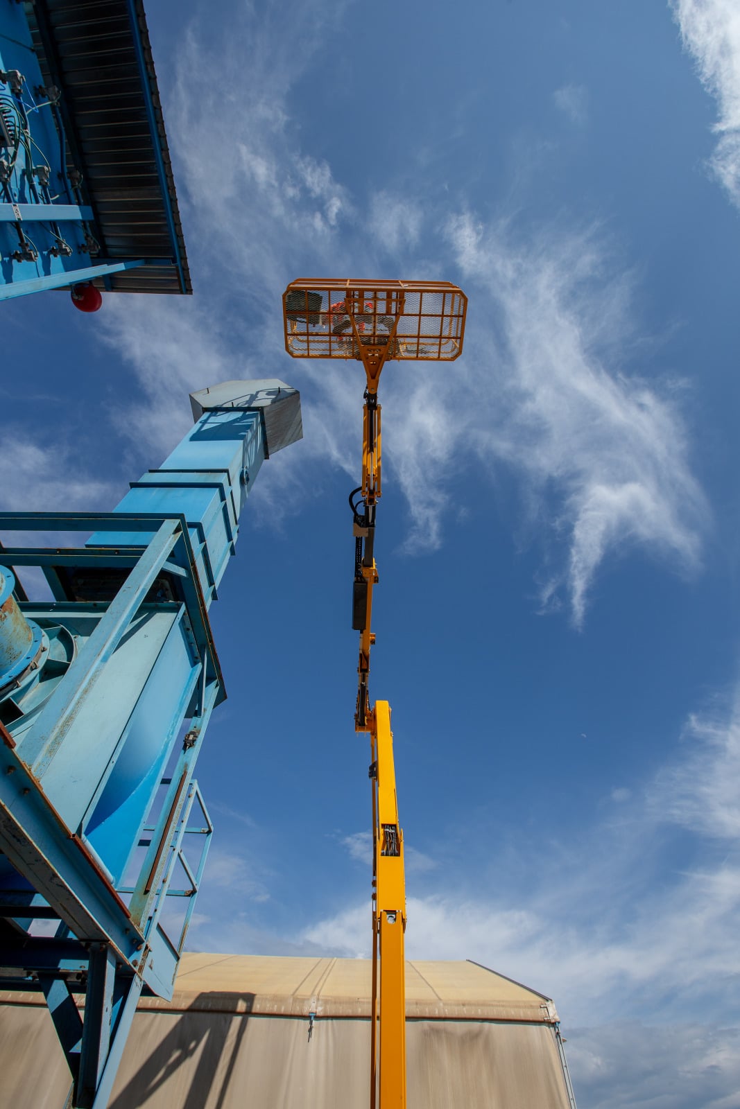 Haulotte HA46 RTJ O Specs & Dimensions (2019 - 2025) | Wheeled Articulating Boom Lifts | LECTURA ...