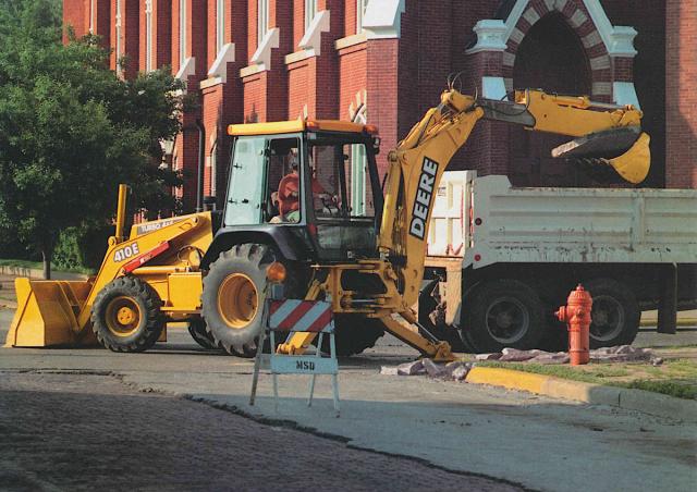 John Deere Construction 410 E Backhoe Loader Specs & Dimensions (1997 - 2021) | LECTURA Specs