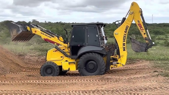 New Holland B80C Backhoe Loader Specs & Dimensions (2022 - 2025 ...