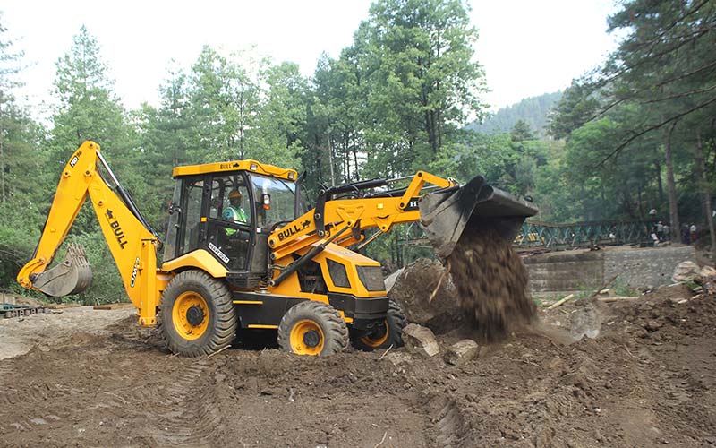 Bull HD96 4WD Backhoe Loader Specs & Dimensions (2018 - 2025) | LECTURA ...