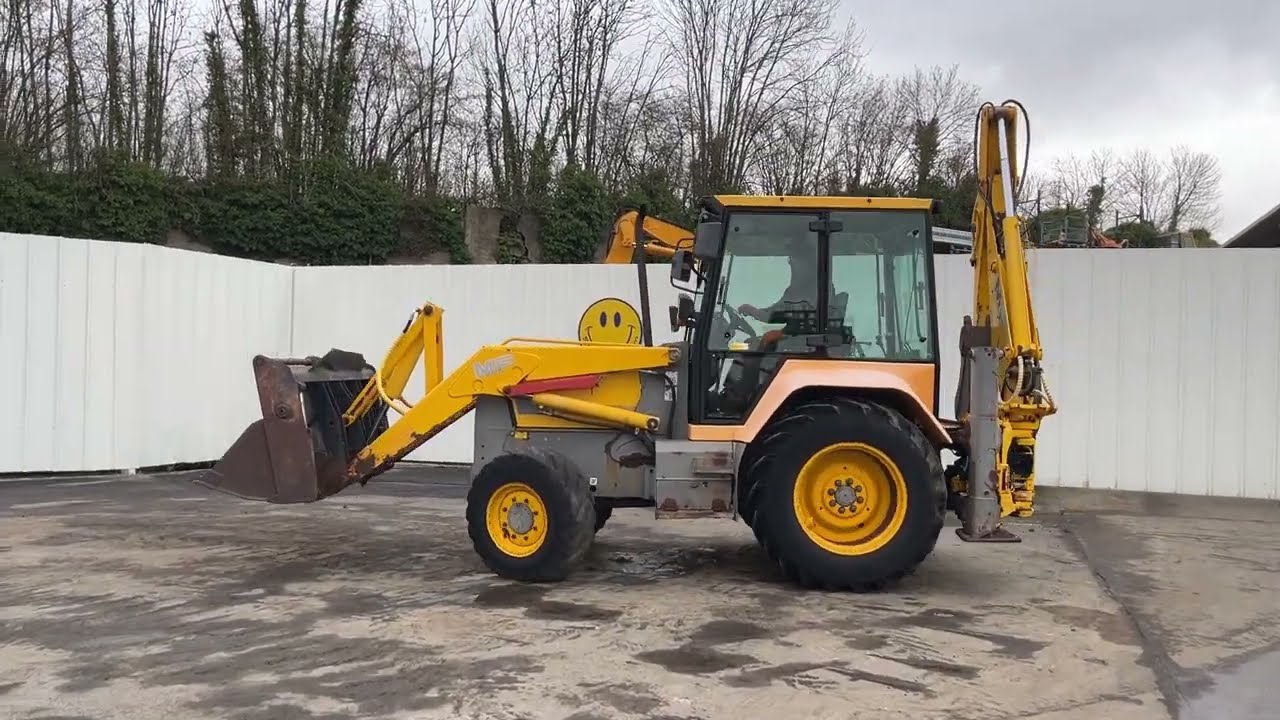 MF Industrial MF 760 Backhoe Loader Specs & Dimensions (1992 - 1995 ...