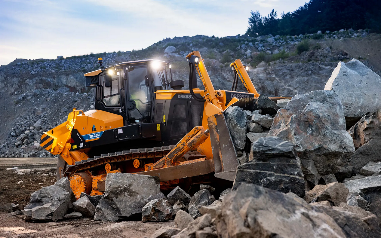 Dressta TD 25M Specifications & Technical Data (2023-2025) | LECTURA Specs