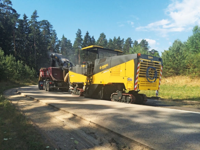 Bomag BM 2500/75 Specifications & Technical Data (2022-2025) | LECTURA ...