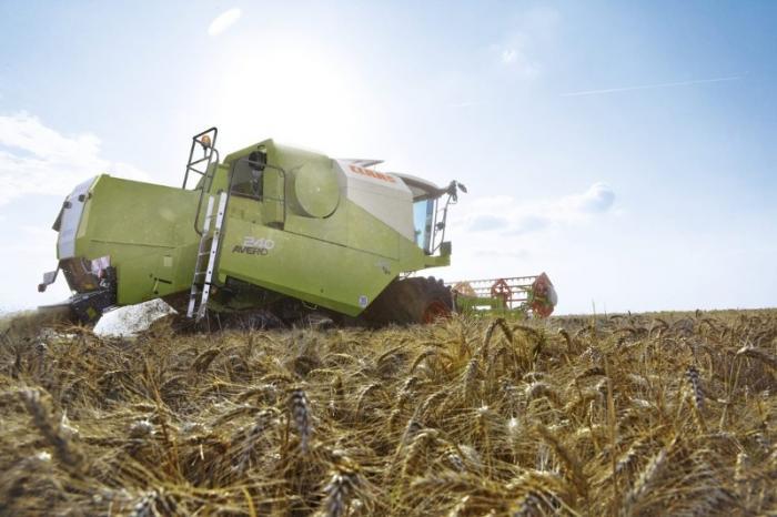 Claas Avero 240 Specifications & Technical Data (2009-2013) | LECTURA Specs