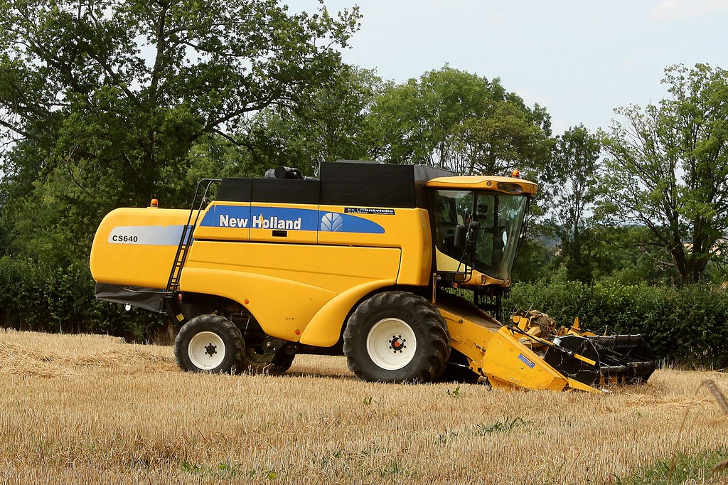 New Holland CS 640 E 1E Specifications & Technical Data (2002-2007 ...