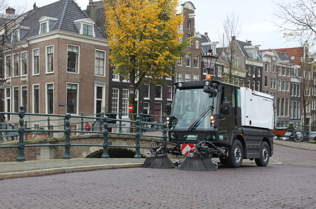 Schmidt Swingo 200+ Specifications & Technical Data (2014-2025 ...