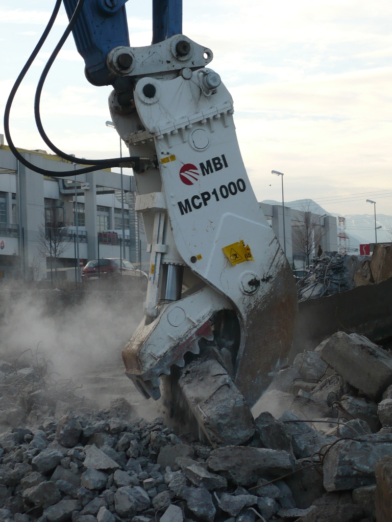 MBI MCP300 Specifications & Technical Data (2017-2025) | LECTURA Specs