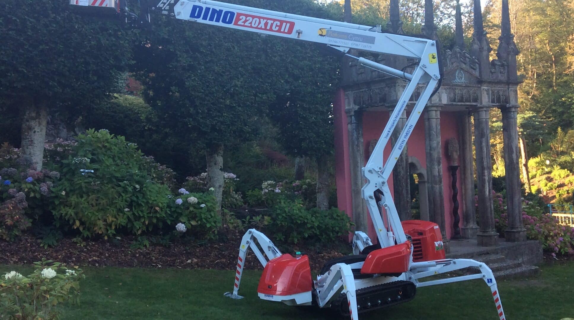 Dino Lift Dino 220 XTC II Specs & Dimensions (2016 - 2024) | Crawler ...