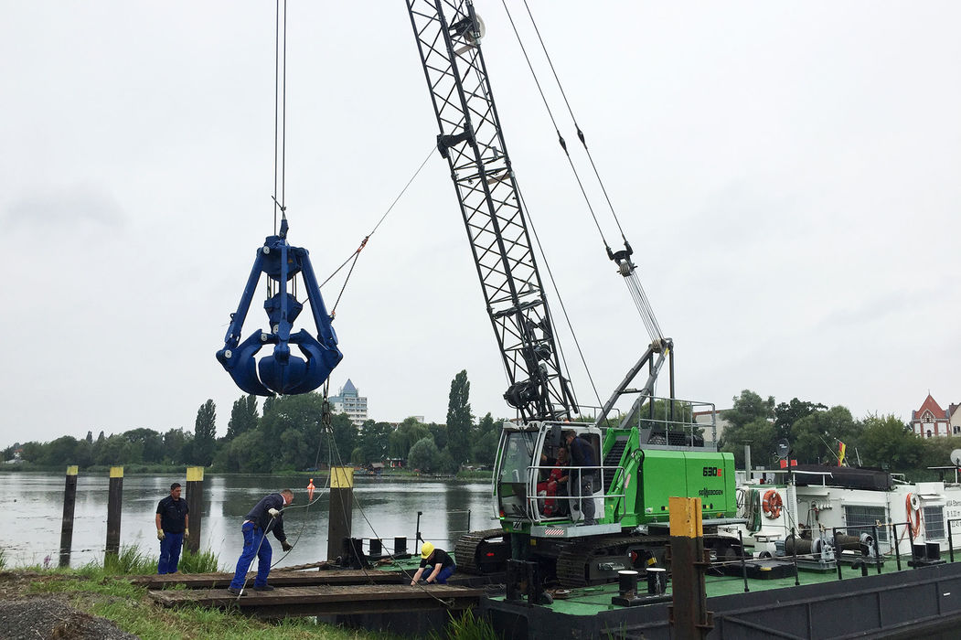 Sennebogen 630E crane - load chart, specs & dimensions (2022 - 2026 ...