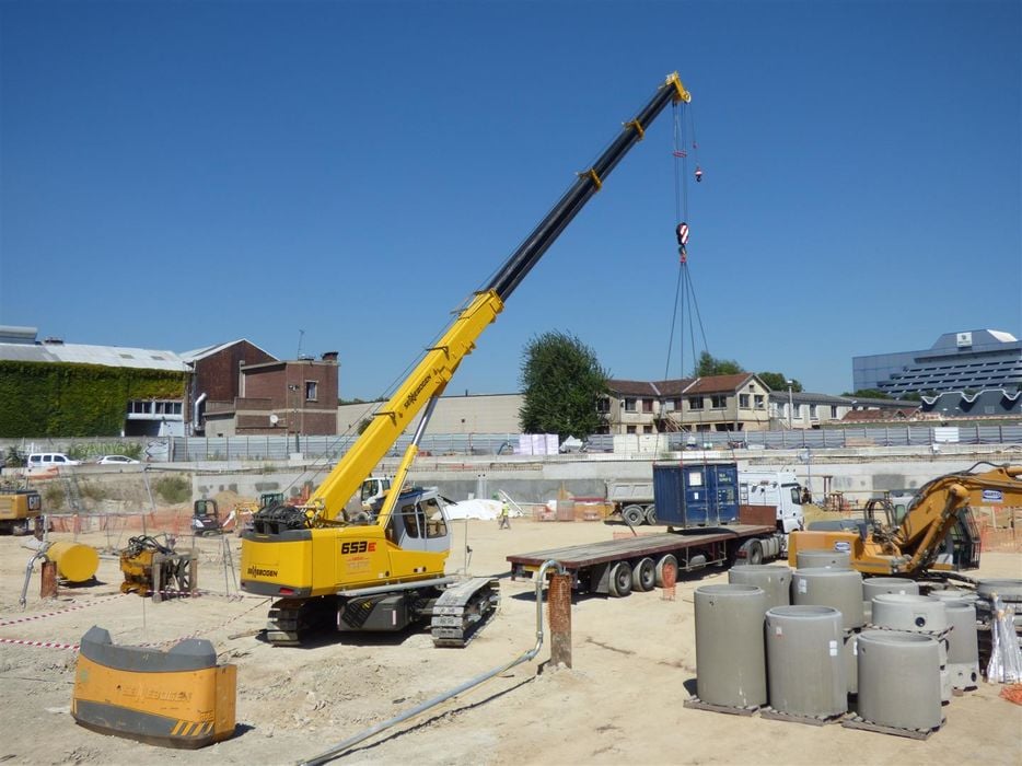 Sennebogen 653E crane - load chart, specs & dimensions (2021 - 2026 ...