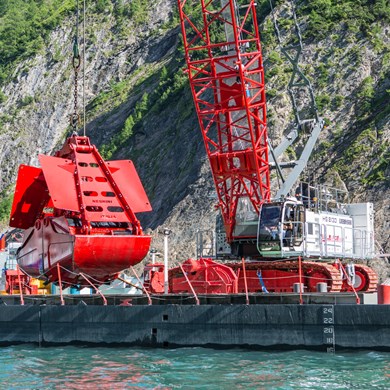 Liebherr HS 8130 crane - load chart, specs & dimensions (2015 - 2019 ...