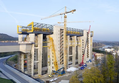 Liebherr LR 1600/2 crane - load chart, specs & dimensions (2018 - 2025 ...