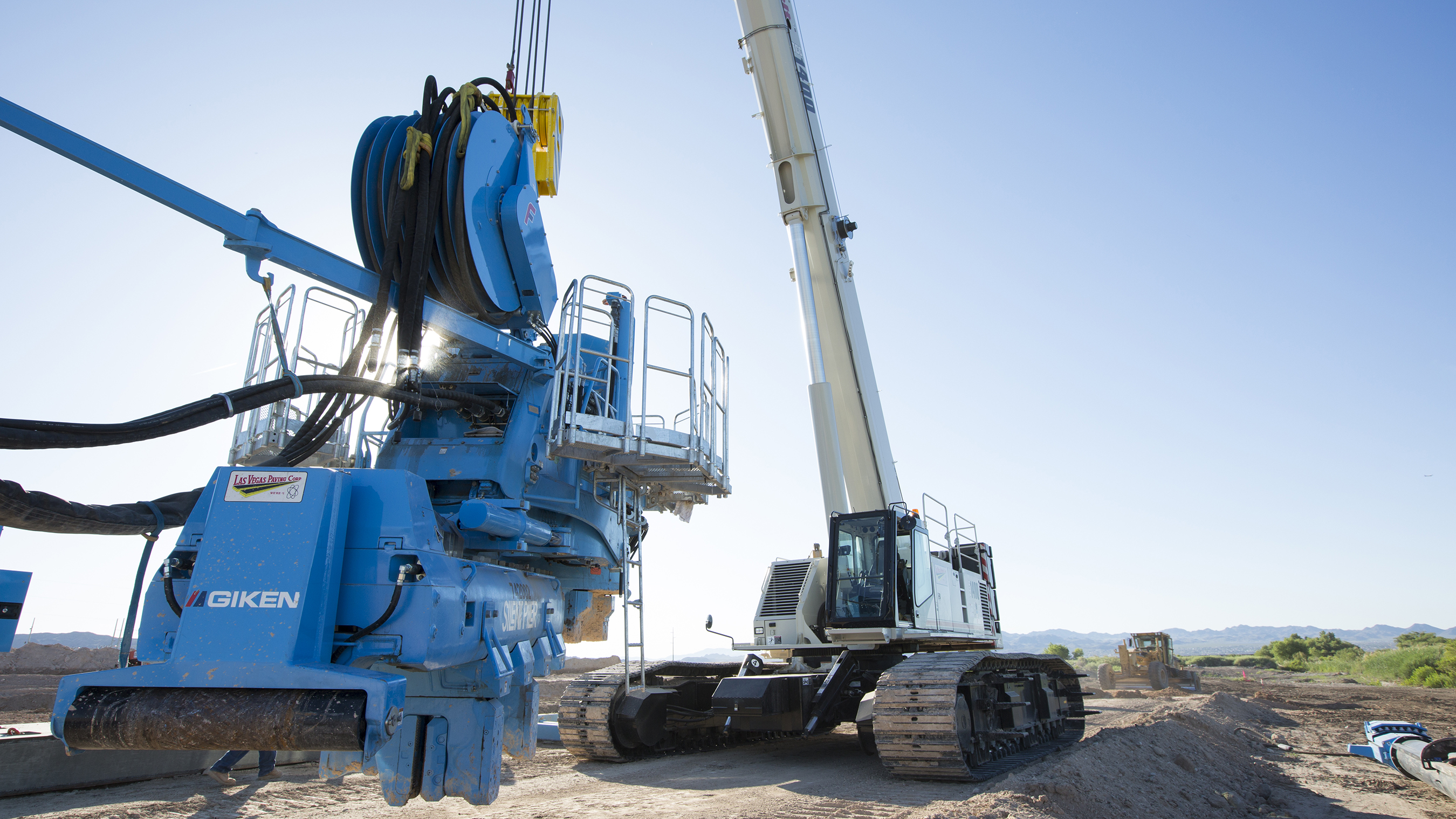 Link-Belt TCC-1400 crane - load chart, specs & dimensions (2017 - 2025 ...