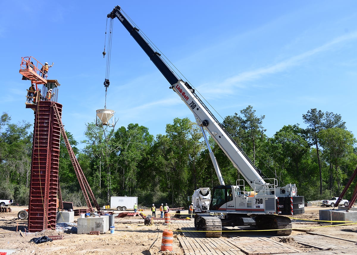 Link-Belt TCC-750 crane - load chart, specs & dimensions (2017 - 2025 ...