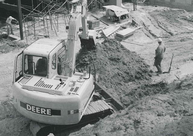 John Deere Construction 120 excavator specs & dimensions (1997 - 2021 ...