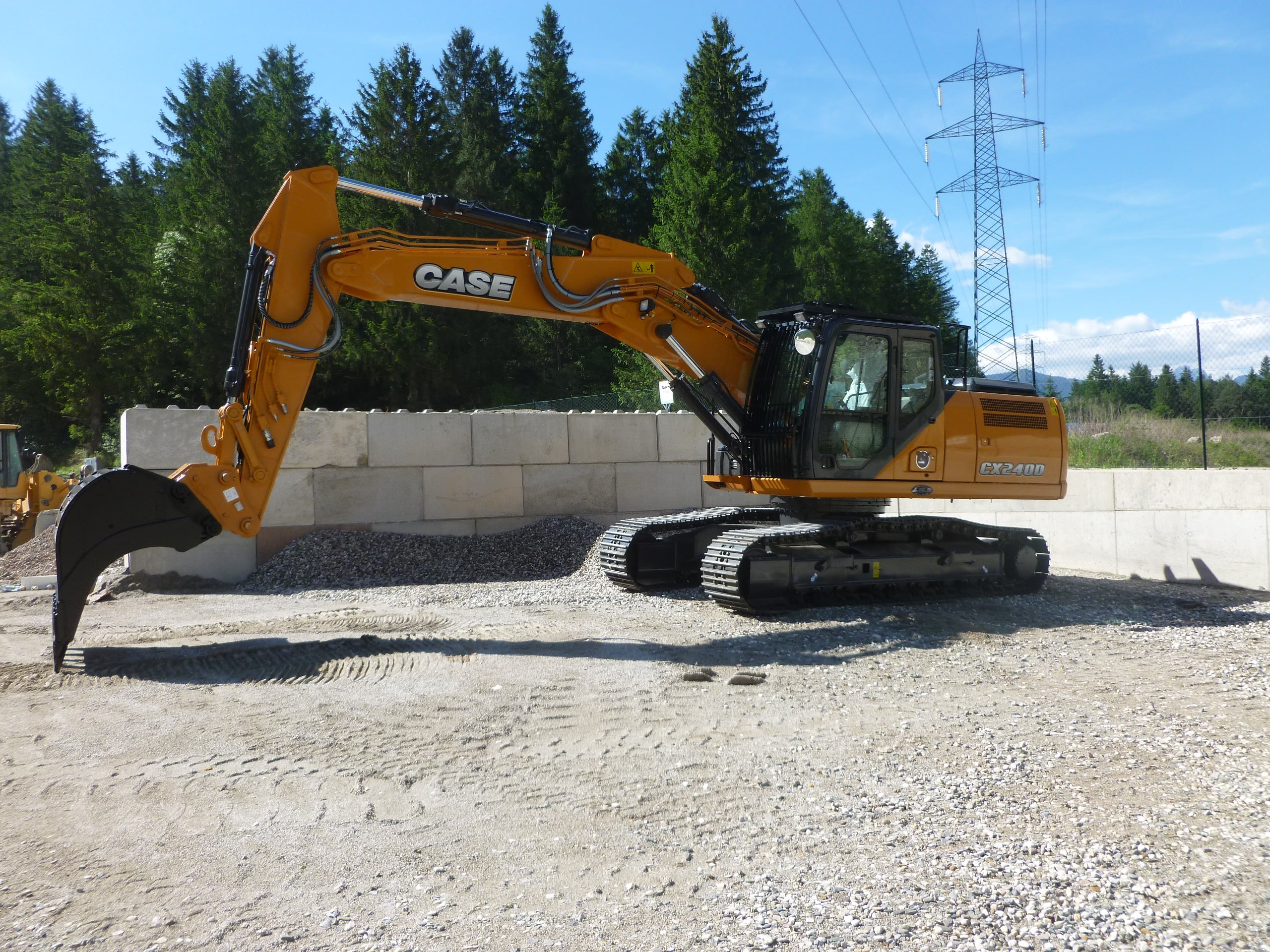 Case CX240D excavator specs & dimensions (2017 - 2020) | Diggers ...