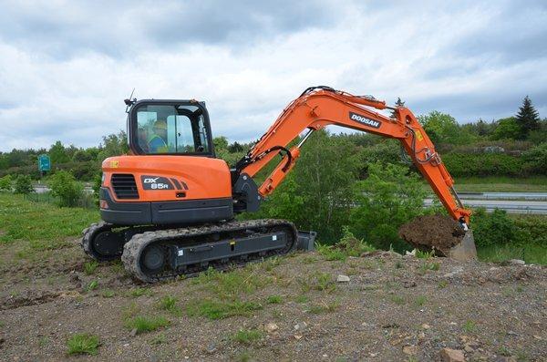Doosan DX 85 R 3 excavator specs & dimensions (2013 - 2015) | Diggers ...
