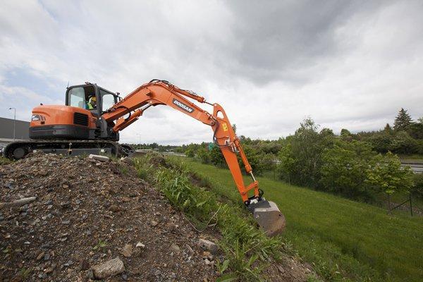 Doosan DX 85 R 3 excavator specs & dimensions (2013 - 2015) | Diggers ...