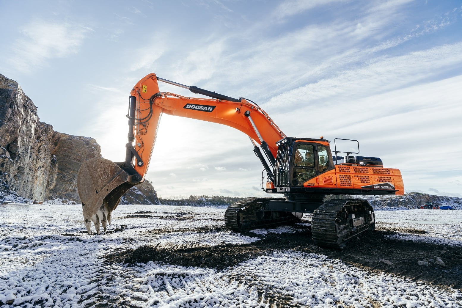 Doosan DX530LC-7 excavator specs & dimensions (2021 - 2023) | Diggers ...