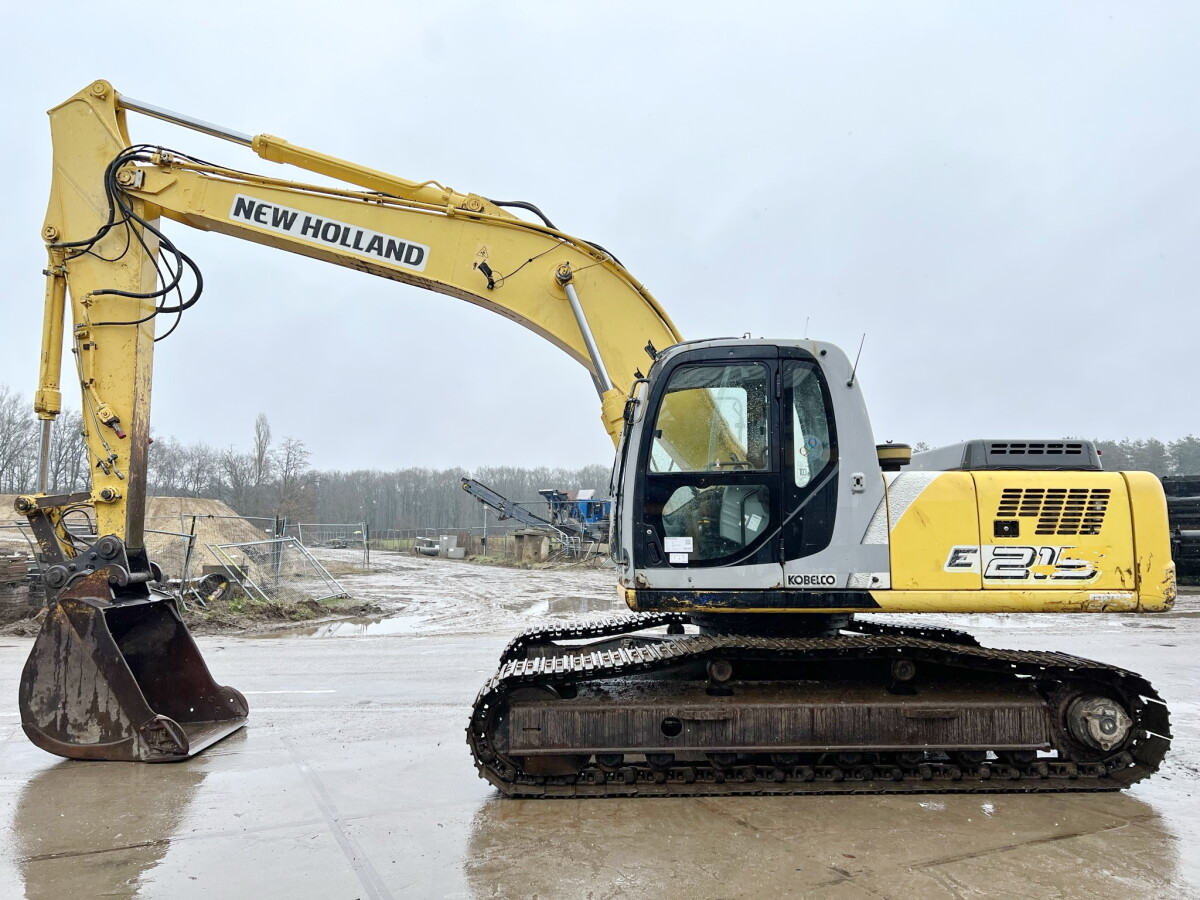 New Holland E 215 LCT excavator specs & dimensions (2005 - 2007 ...