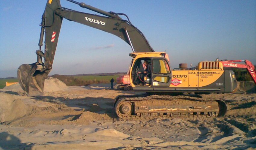 Volvo EC450 excavator specs & dimensions (1998 - 1999) | Diggers ...