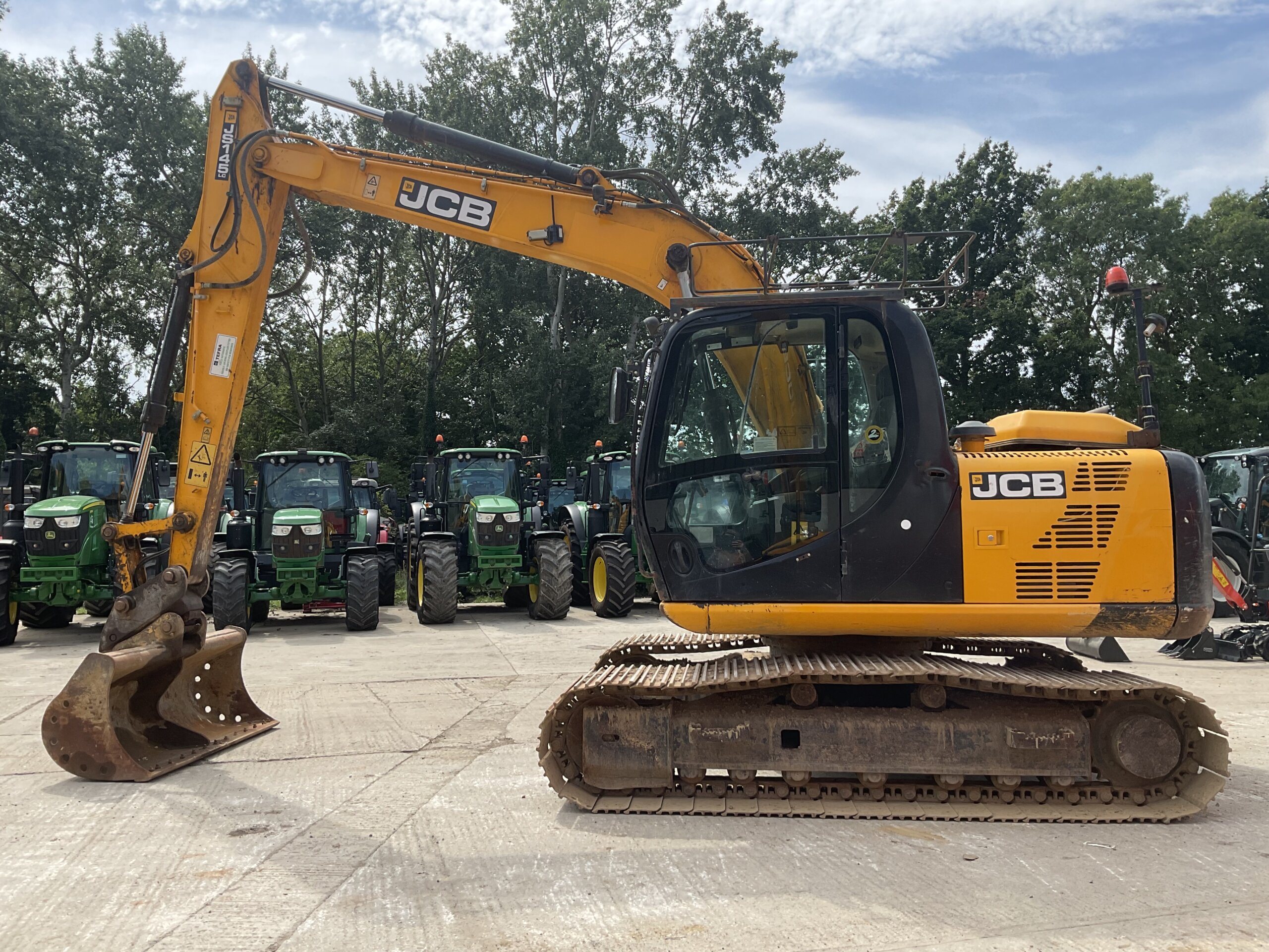 JCB JS 145 L TAB excavator specs & dimensions (2004 - 2013) | Diggers ...