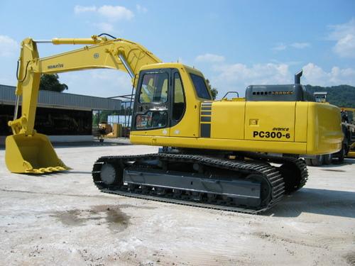 Komatsu PC300LC-6 excavator specs & dimensions (1996 - 2007) | Diggers ...