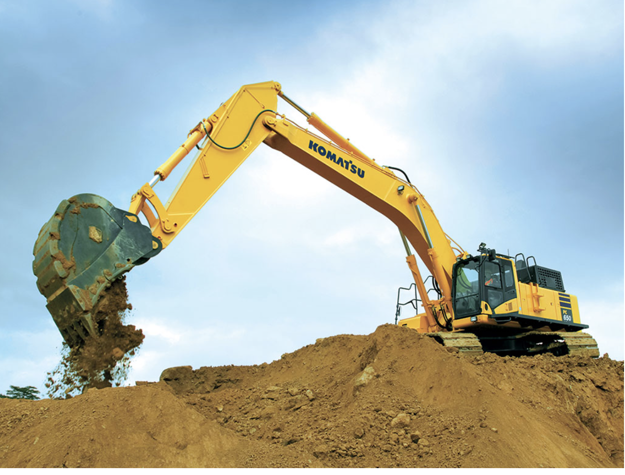 Komatsu PC650LC-11 excavator specs & dimensions (2017 - 2025) | Diggers ...
