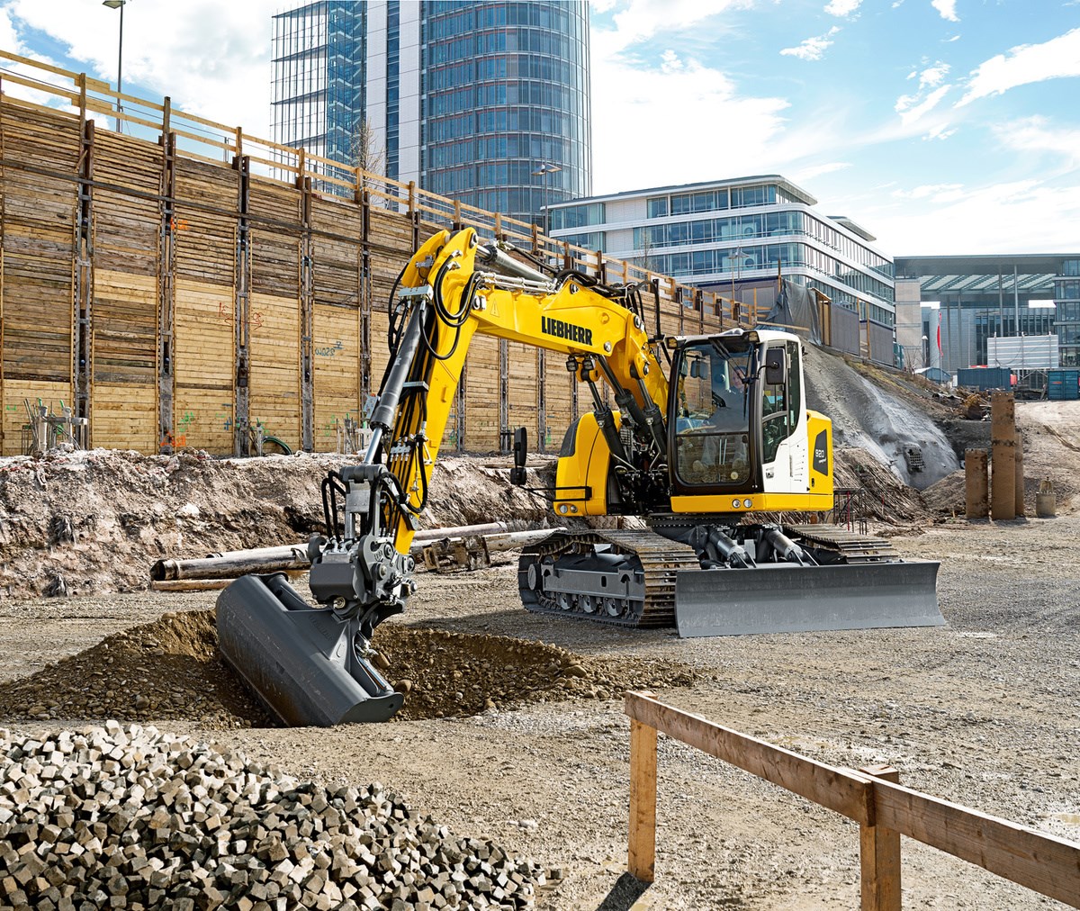 Liebherr R 920 Compact excavator specs & dimensions (2017 - 2019 ...
