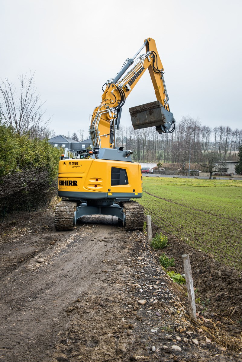 Liebherr R 926 Compact Litronic excavator specs & dimensions (2019 - 2021) | Diggers | LECTURA Specs