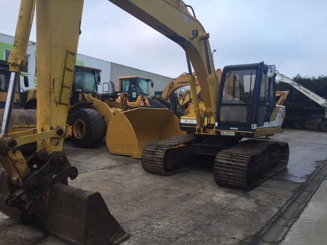 Kobelco SK 150 LC III excavator specs & dimensions (1993 - 1996 ...
