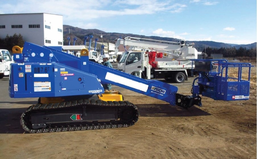 Aichi SR12CSM Specs & Dimensions (2025 - 2025) | Crawler Telescopic ...