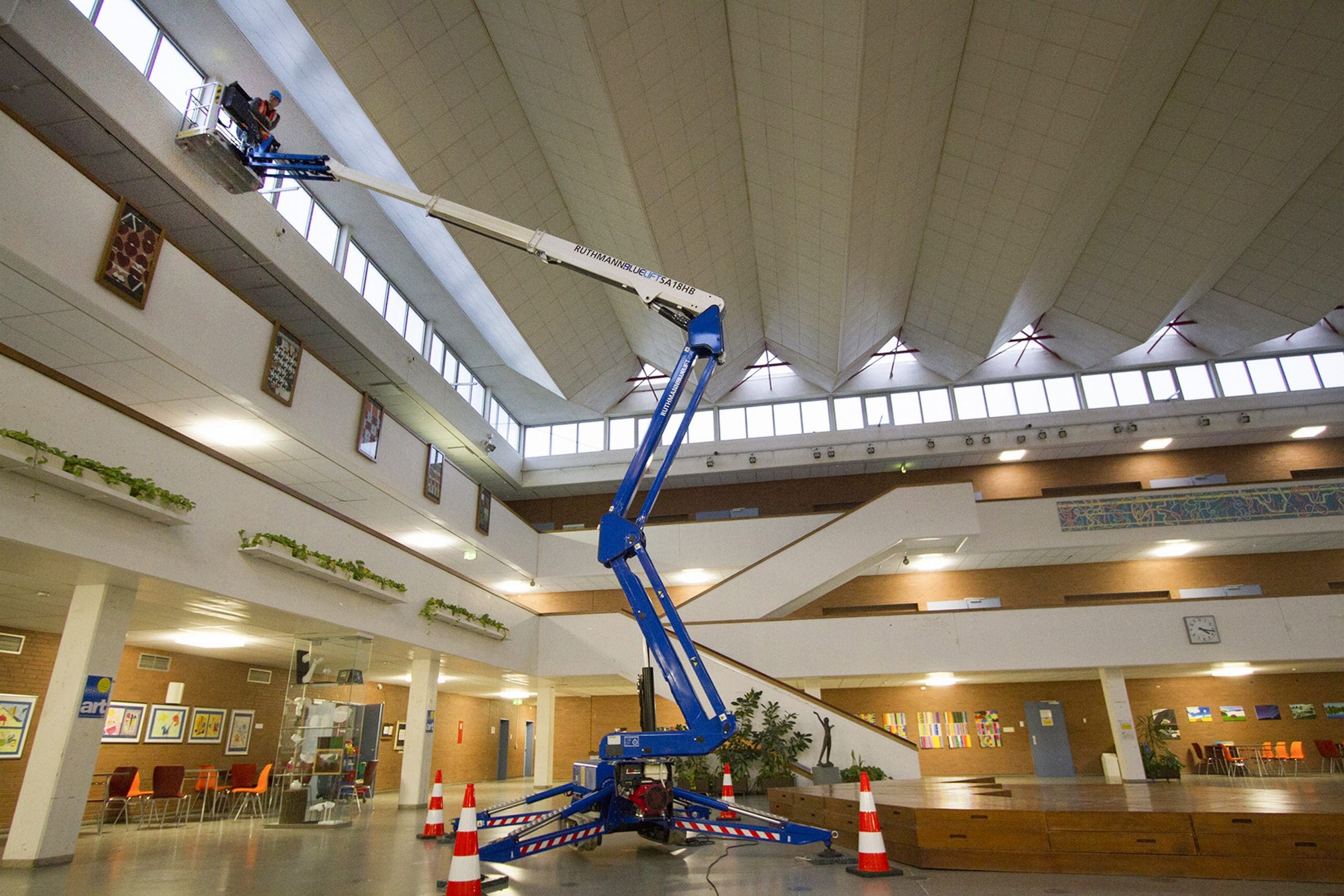 Ruthmann BLUELIFT B59 Specs & Dimensions (2022 - 2025) | Crawler ...