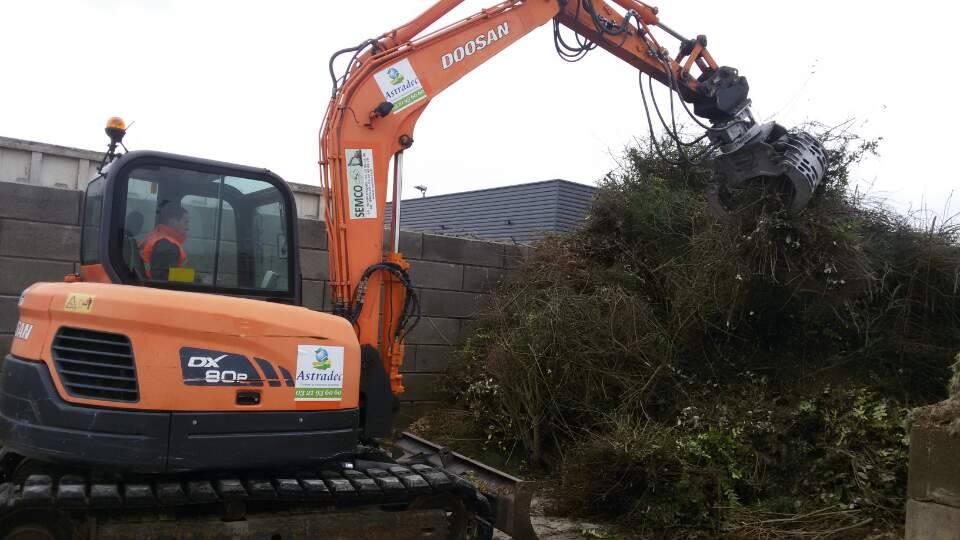 Daemo DMR 300 Specifications & Technical Data (2020-2025) | LECTURA Specs