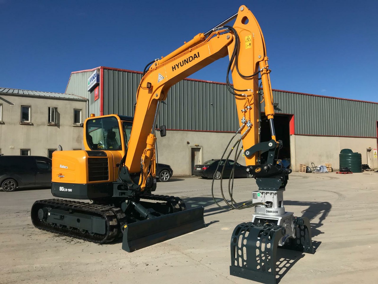 Daemo DMR 300 Specifications & Technical Data (2020-2025) | LECTURA Specs