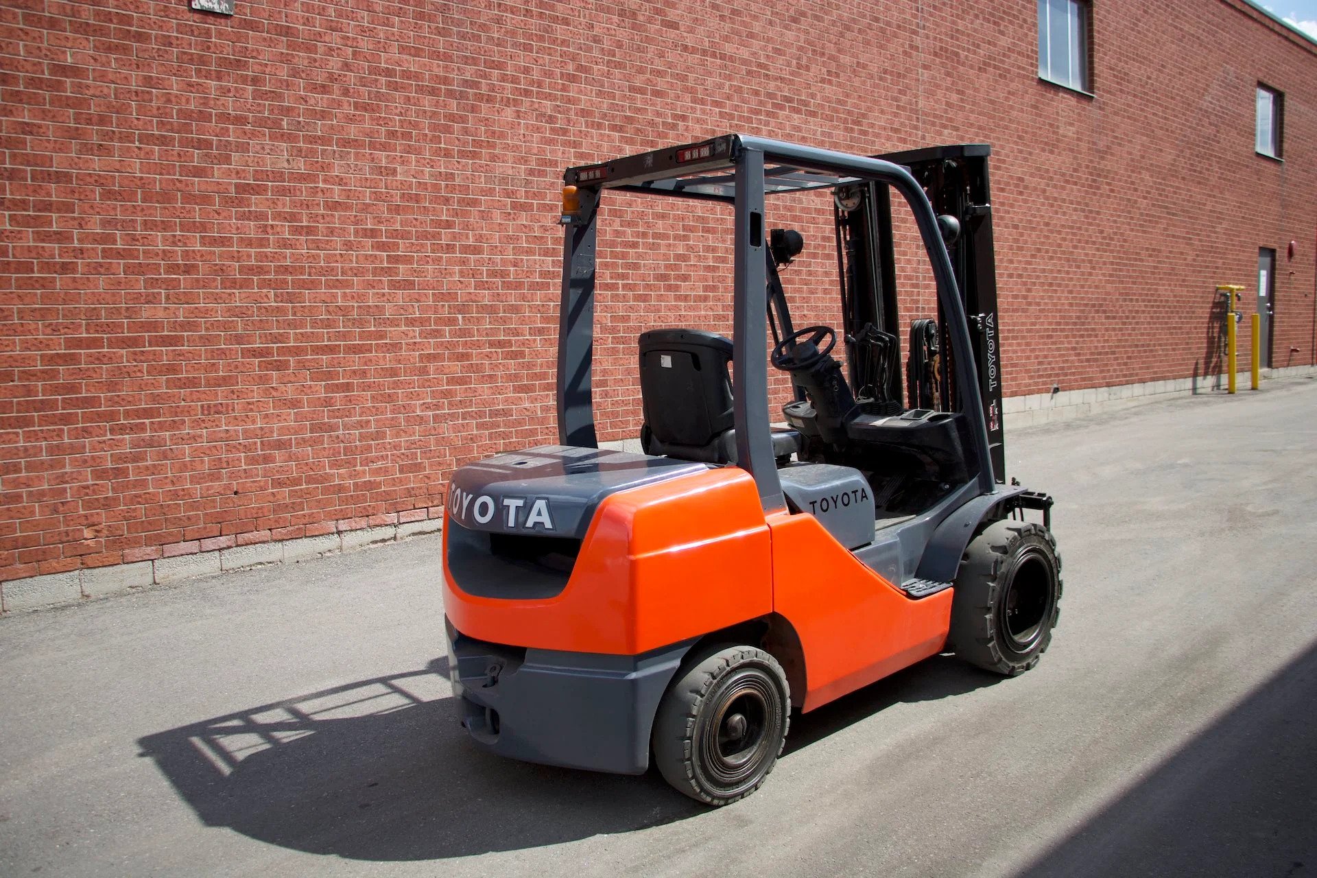 Toyota 8FDU32 diesel forklift specs & dimensions (2019 - 2025) | Lift ...