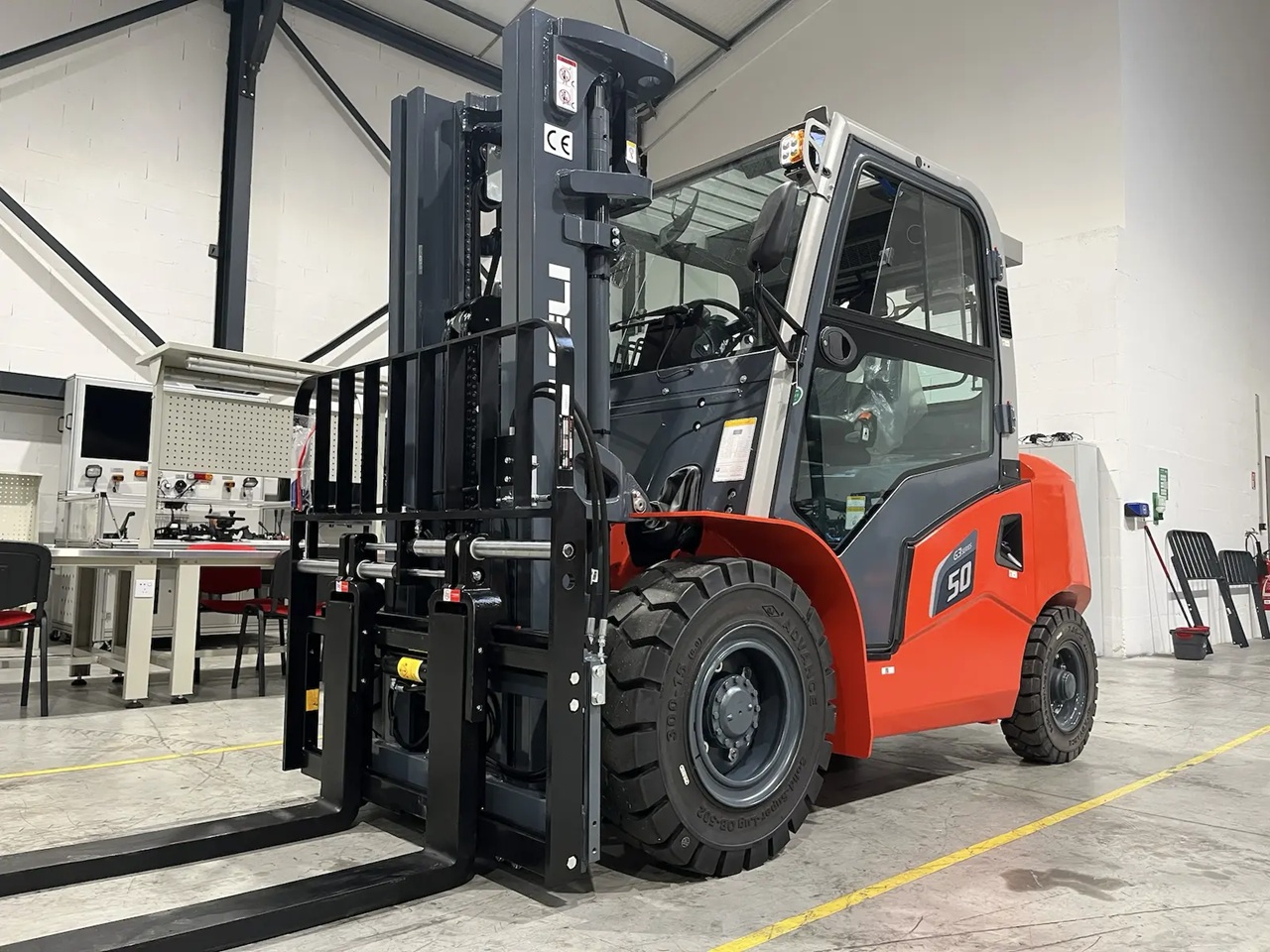 Heli CPCD50 diesel forklift specs & dimensions (2022 - 2025) | Lift trucks | LECTURA Specs