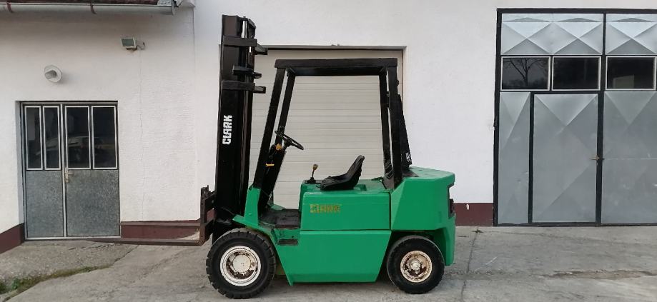 Clark DPM 25 H diesel forklift specs (1993 - 1996) | Lift trucks ...