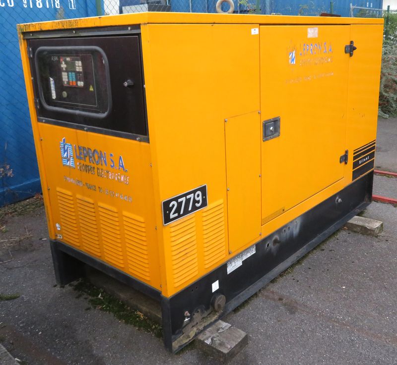 SDMO JS 40 Specifications & Technical Data (1999-2005) | LECTURA Specs