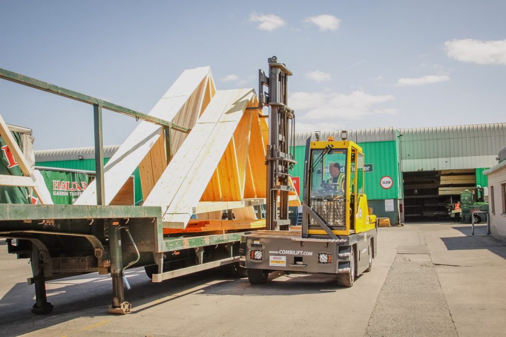 Combi-Lift C 6000 4WSL diesel 4 way forklift specs (2018 - 2025 ...